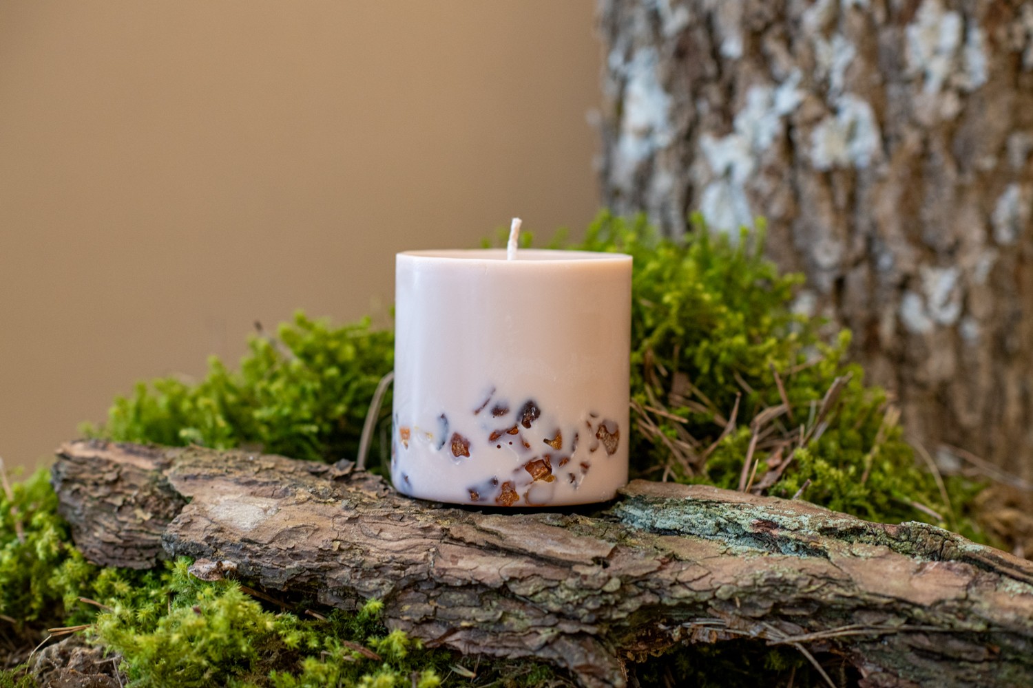 TL Candles aromātiskā sojas vaska svece Liepziedu svece ar dzintaru